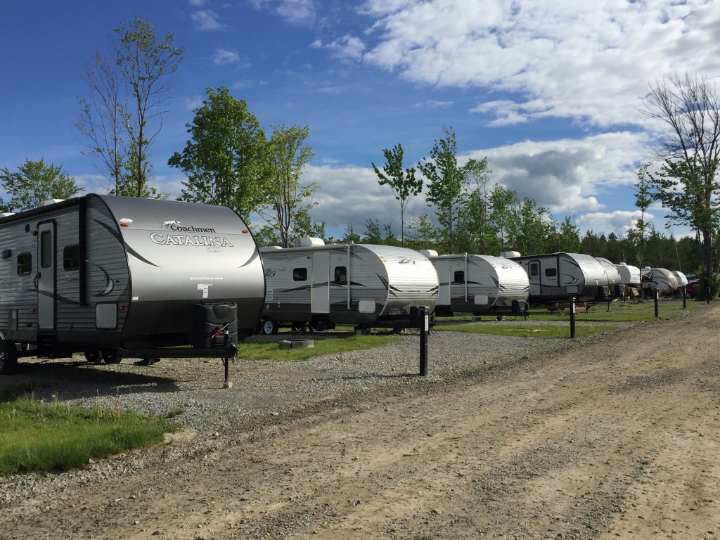 Caravans for rent at Atlantide camping | Atlantide family campground